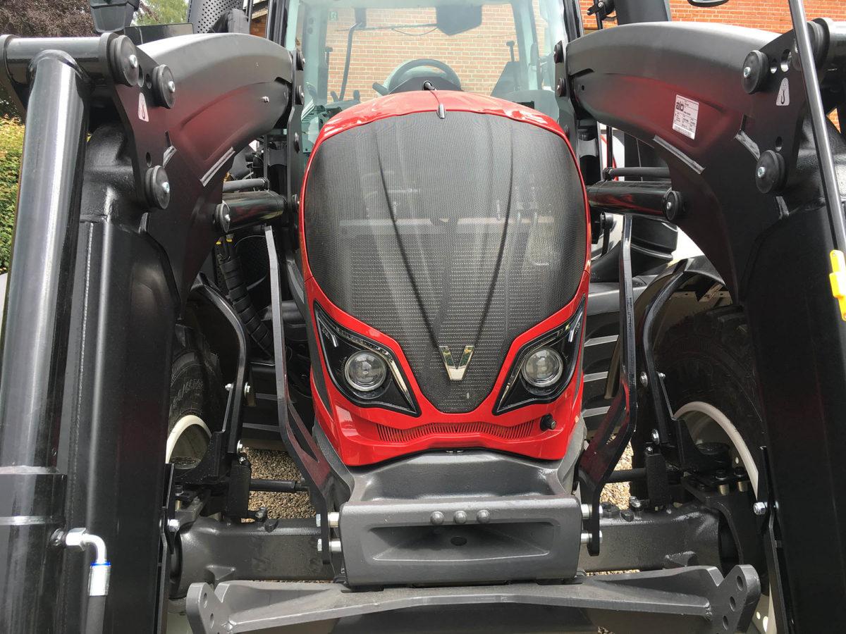 Valtra skal hjælpe Forsvaret i Grønland